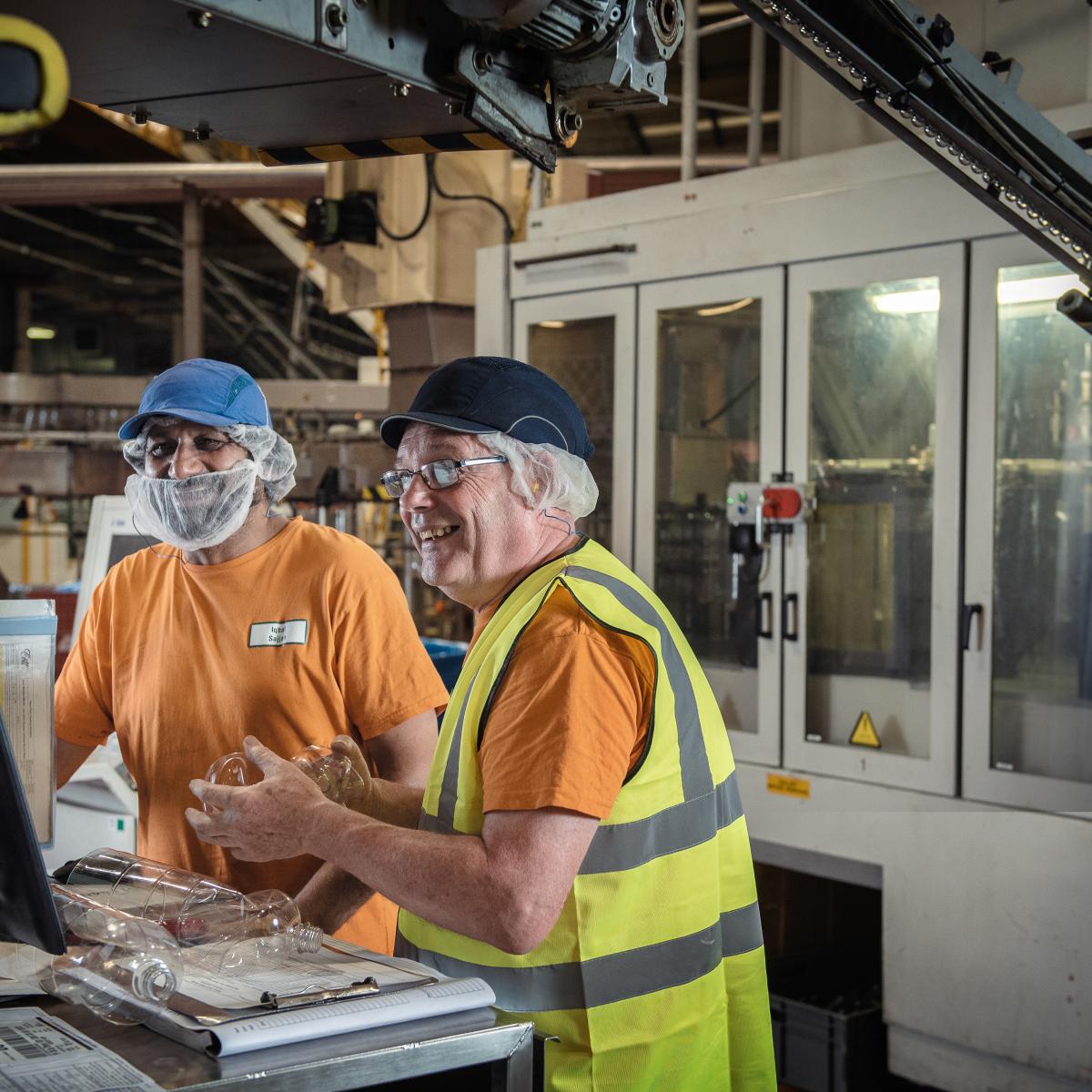 Your drinks on every table | Refresco